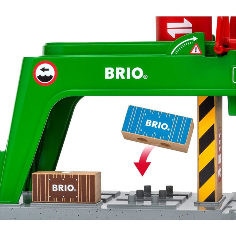 Fantastic Brio Container Crane: Built Tough for Hours of Playtime
