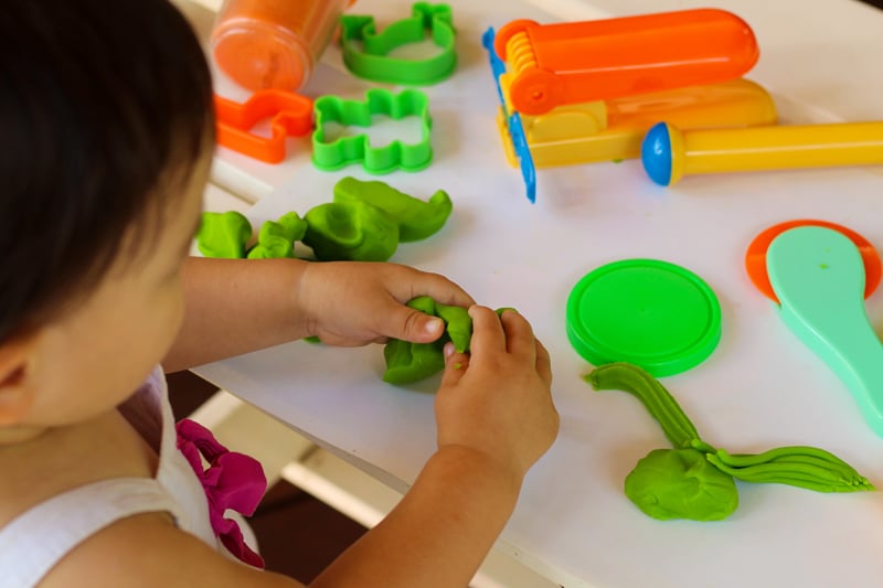 Djeco® Everything You Need To Start Modelling Dough Set