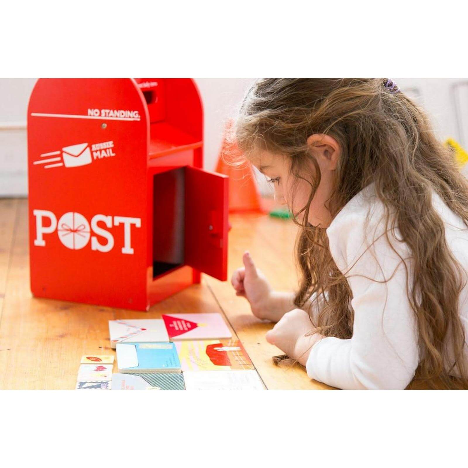 Make Me Iconic Post Box - Jadrem Toys