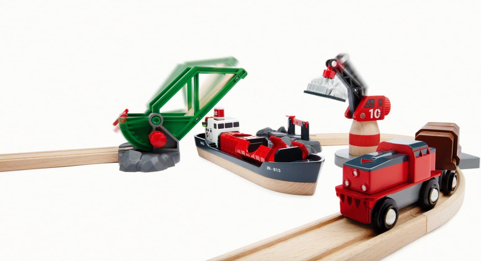 BRIO Cargo Harbour Set: Land and Sea Play